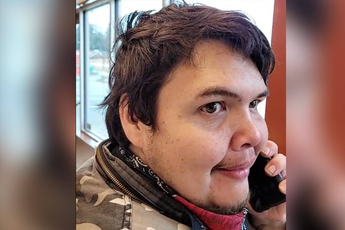 Bear Henry walks safely out of the B.C bush 3 months after being ...